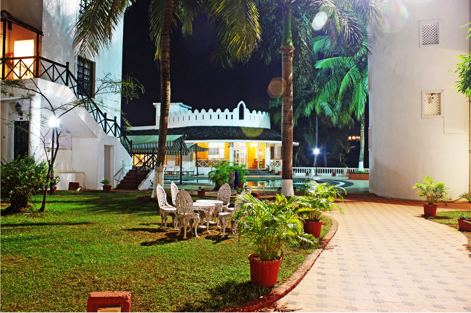Hotel in Goa | Hotel in Lonavala | Hotel in Mahabaleshwar - Hotel Gautam